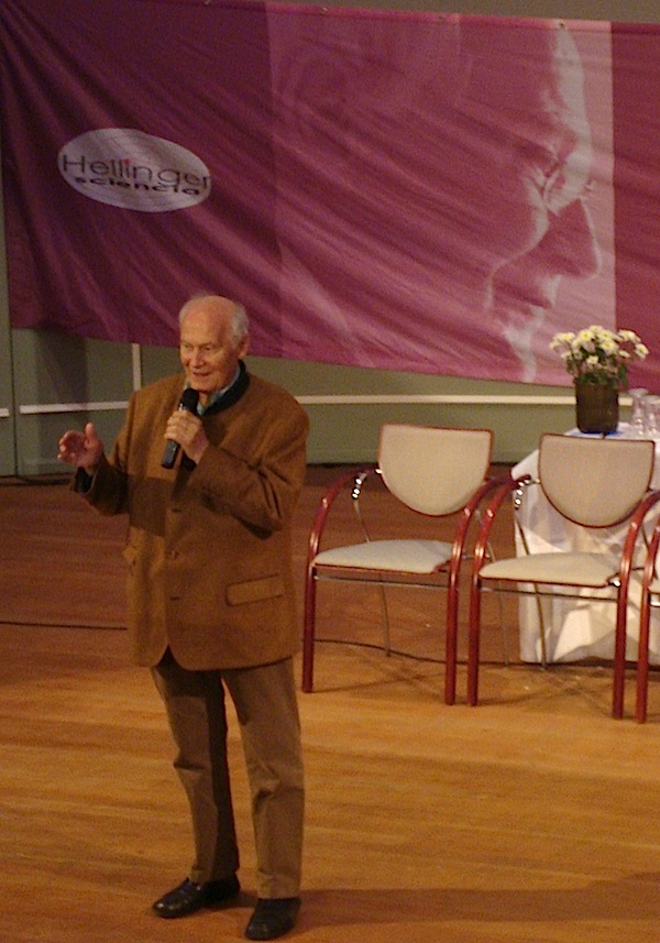 Constelações Sistêmicas Familiares e Organizacionais: International ...