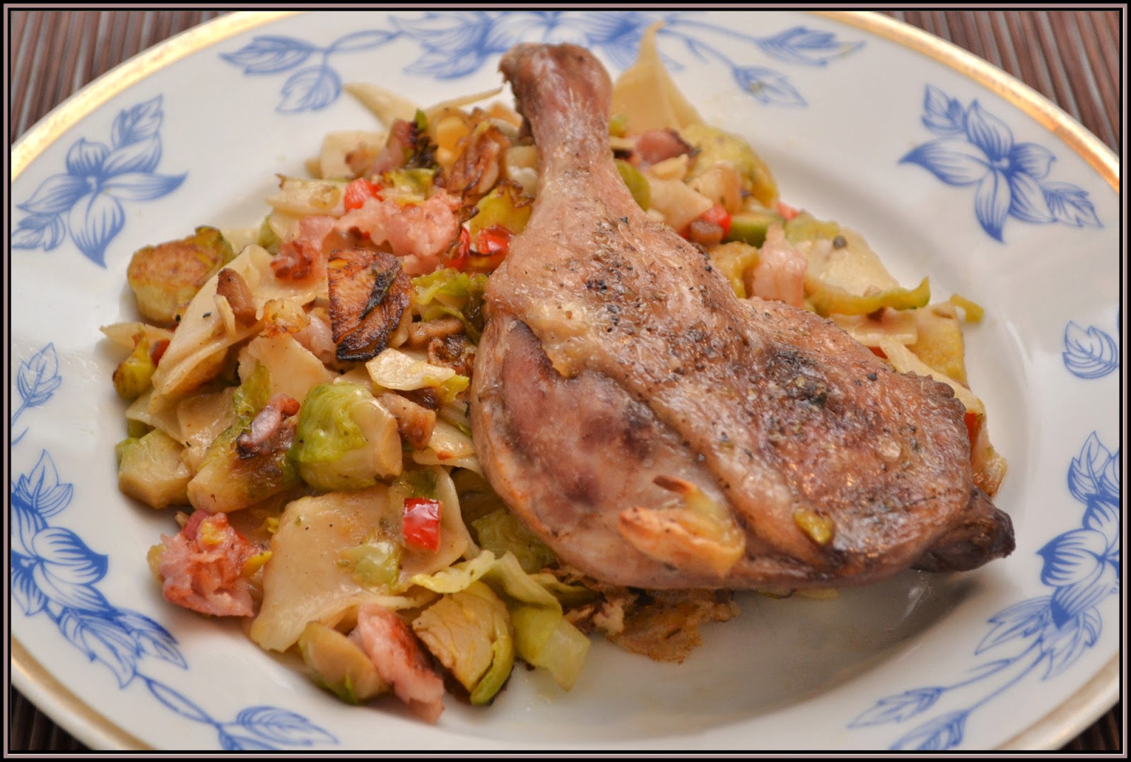 ŐRÜLTEN JÓ ÉTELEK : Kacsa és csusza avagy Újmagyaros vagy csak újra ...