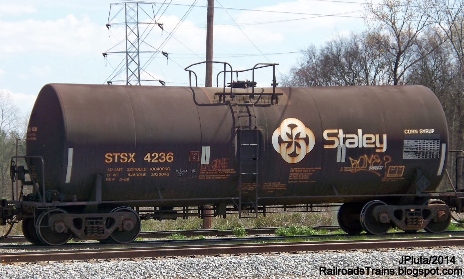RAILROAD Freight Train Locomotive Engine EMD GE Boxcar BNSF,CSX,FEC ...