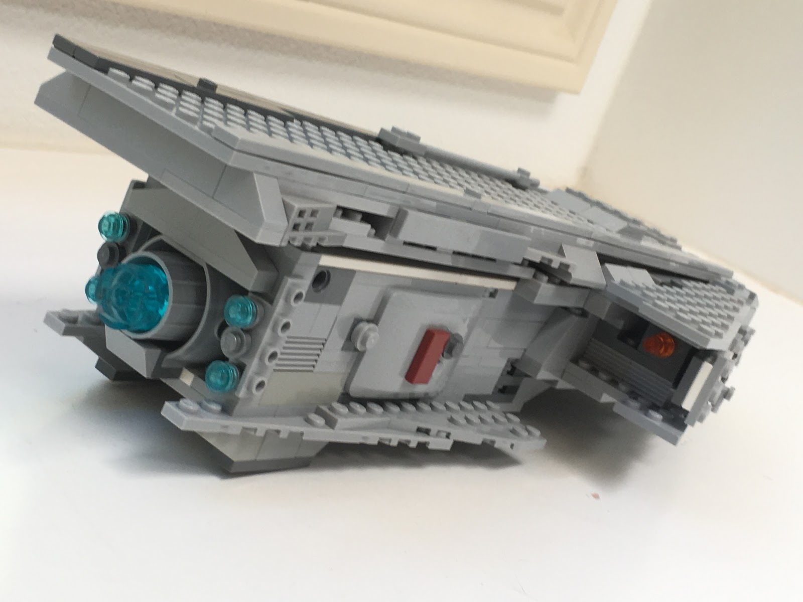 Lego MOC: Escape Pod for (10179) UCS Millennium Falcon
