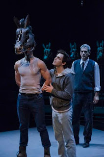 EQUUS (Teatro)