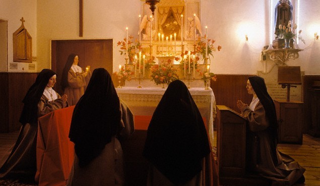 A Catholic Life: Nuns Should Wear the Habit