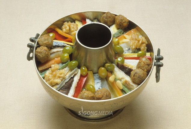 Ask a Korean!: What is Korean Food?