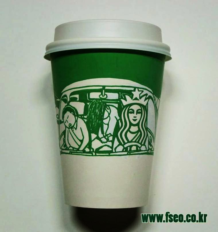 25 Ilustrasi Aksi Bersahaja Maskot Starbucks Apabila Keluar Dari Kepompong