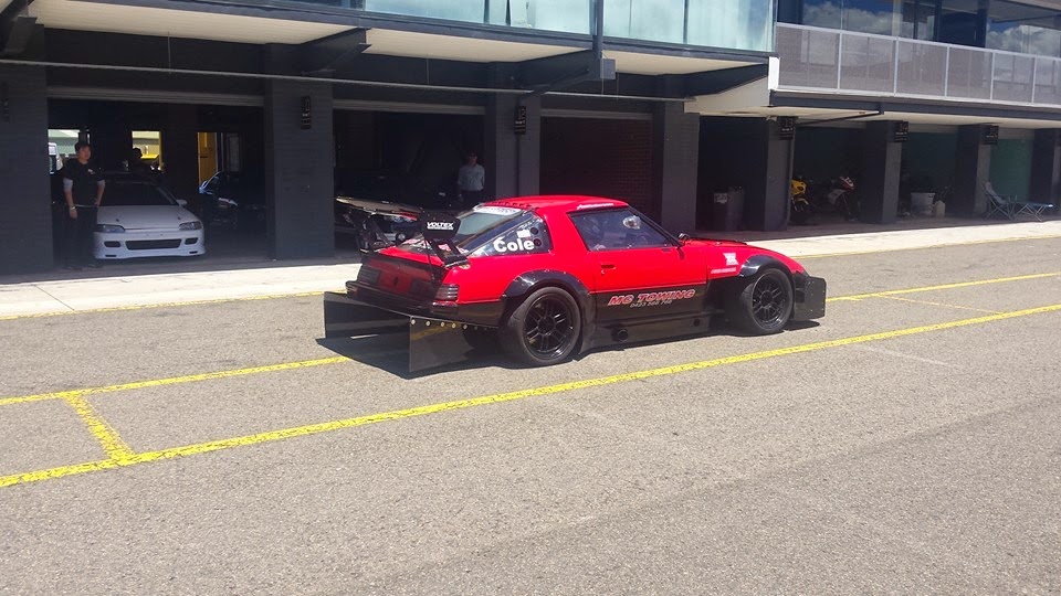 Alla scoperta della MC Towing RX-7 da Time Attack - Throttle Addicted