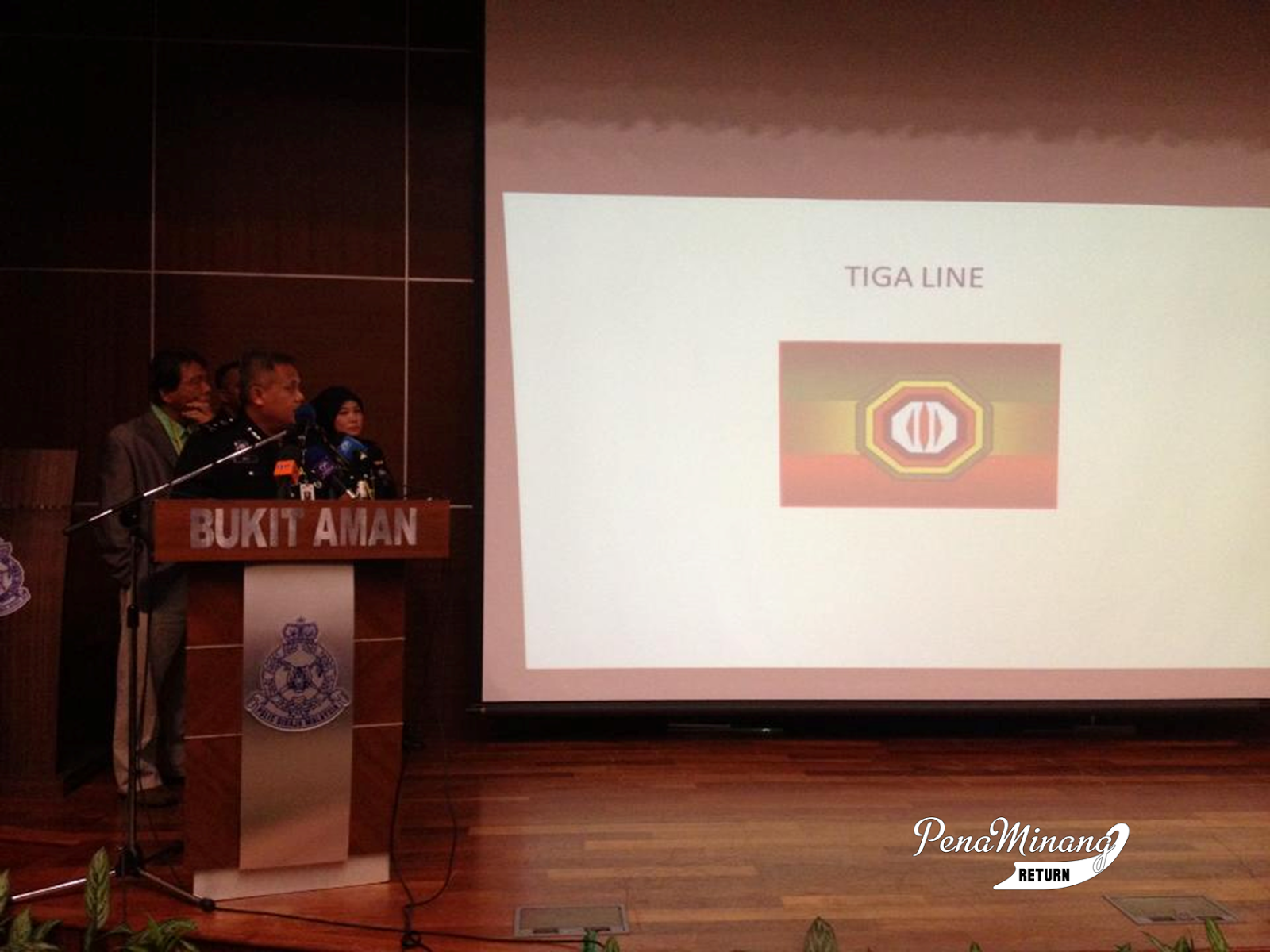 PDRM DEDAHKAN LOGO-LOGO KUMPULAN KONGSI GELAP