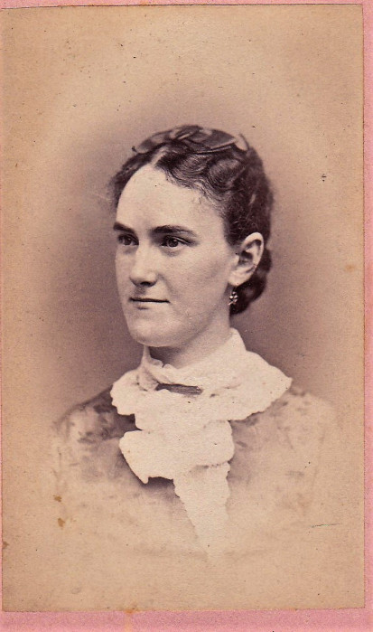 AnceStory Archives: New England Family Photo Collection Images of Yore