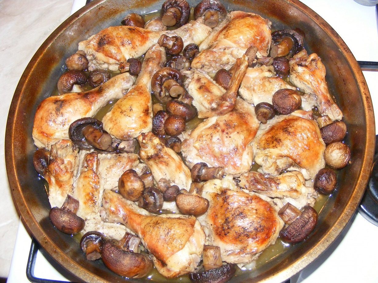 Pulpe de pui cu ciuperci la cuptor | Preparatedevis.ro