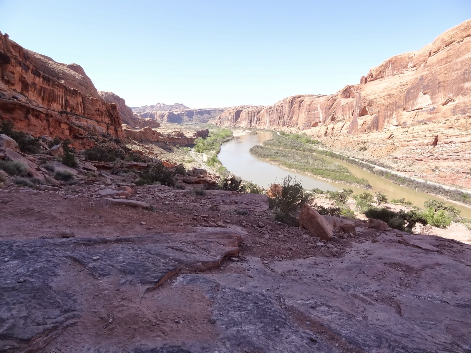 Vaughan and Julie - Crazy Trips: 2015-04-11 Moab Rim Trail