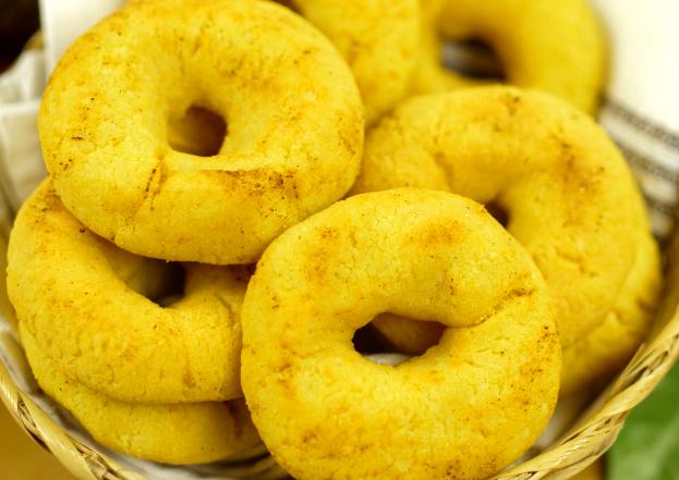 Cocina Tica: Bizcochos o rosquillas de maíz y queso