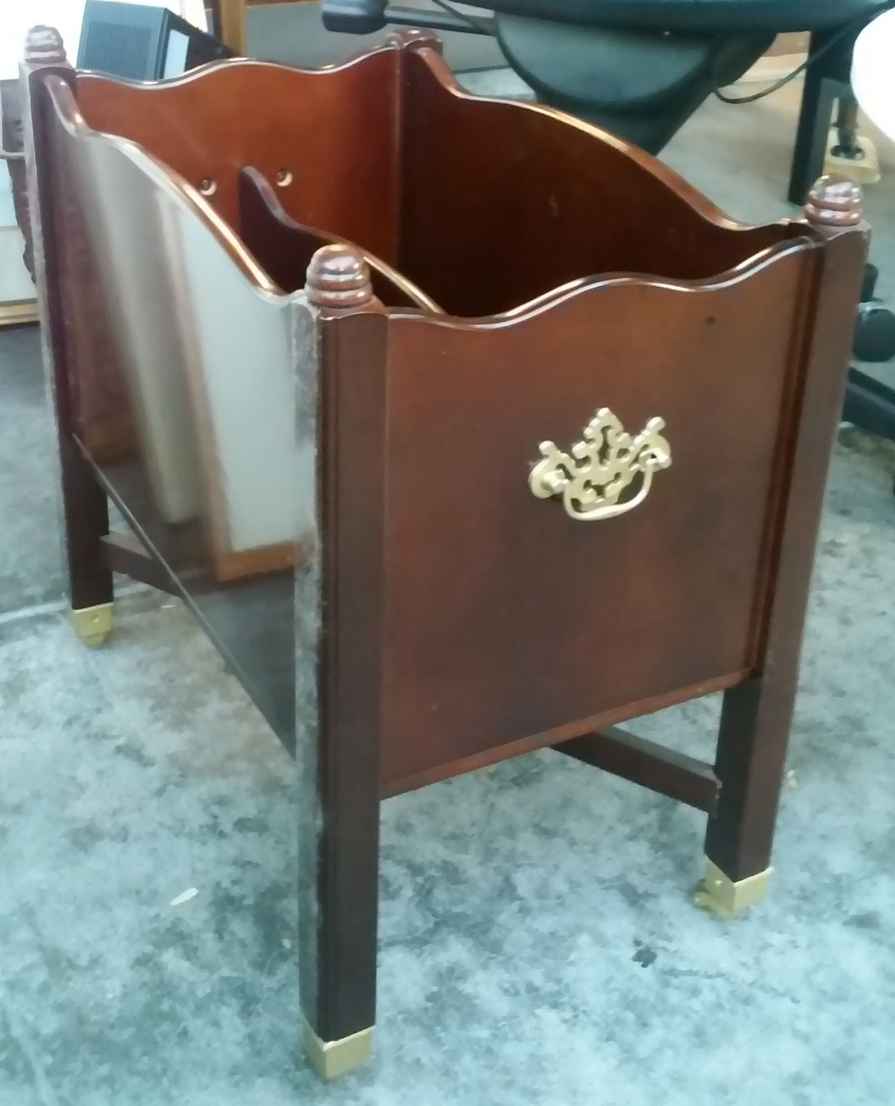 UHURU FURNITURE & COLLECTIBLES: SOLD #21266 Bombay Co. Dark Cherry ...