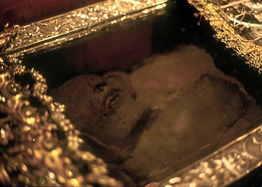 The Fascinating History of the Relics of Saint Spyridon - The Catalog ...