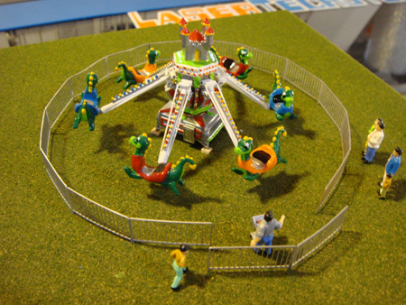 Mini-Manèges: Laser Tech Studios - Les Manèges