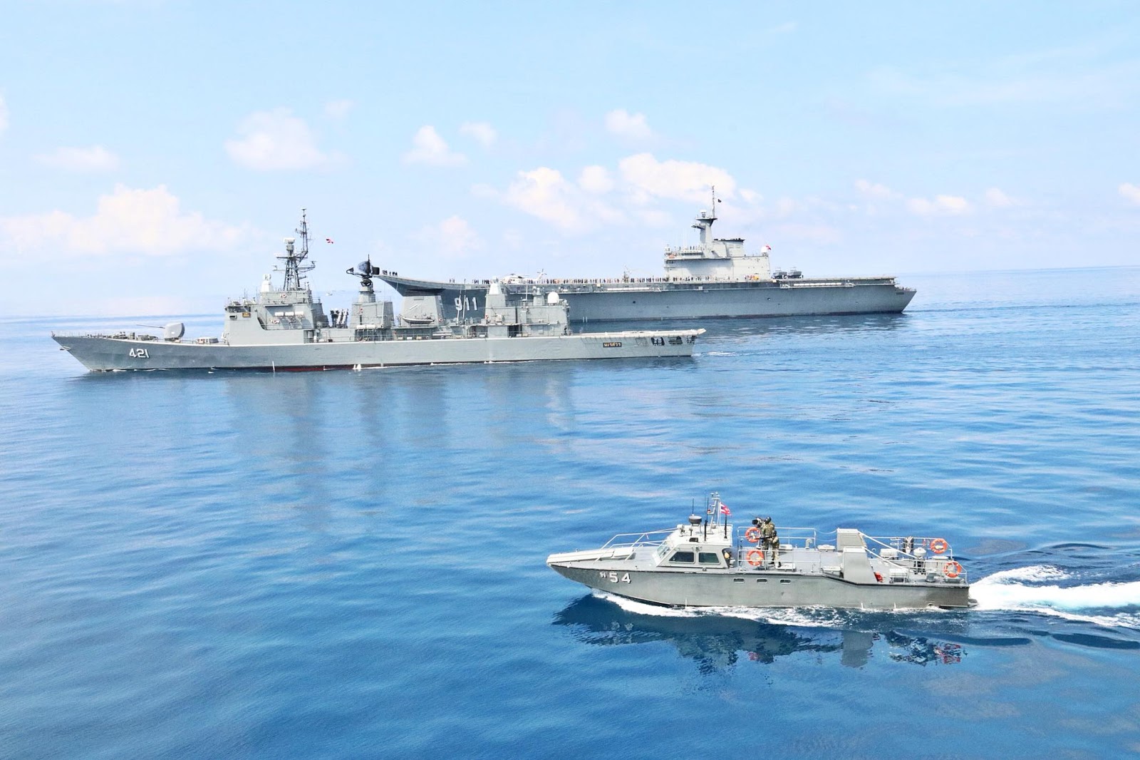 THAIDEFENSE-NEWS: Royal Thai Navy Warship Photo Gallery