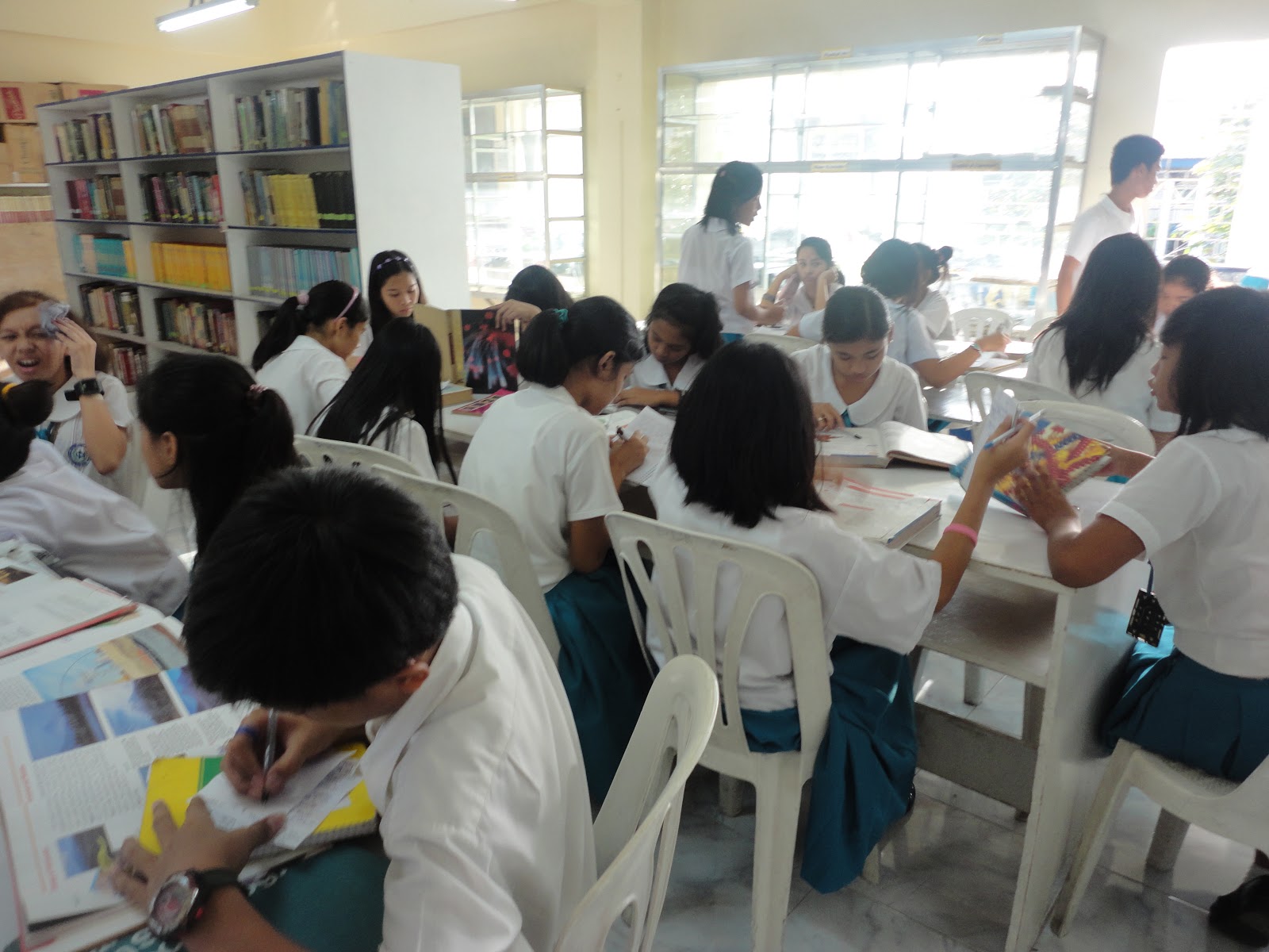 The Juan Sumulong High School E-Library: 2011