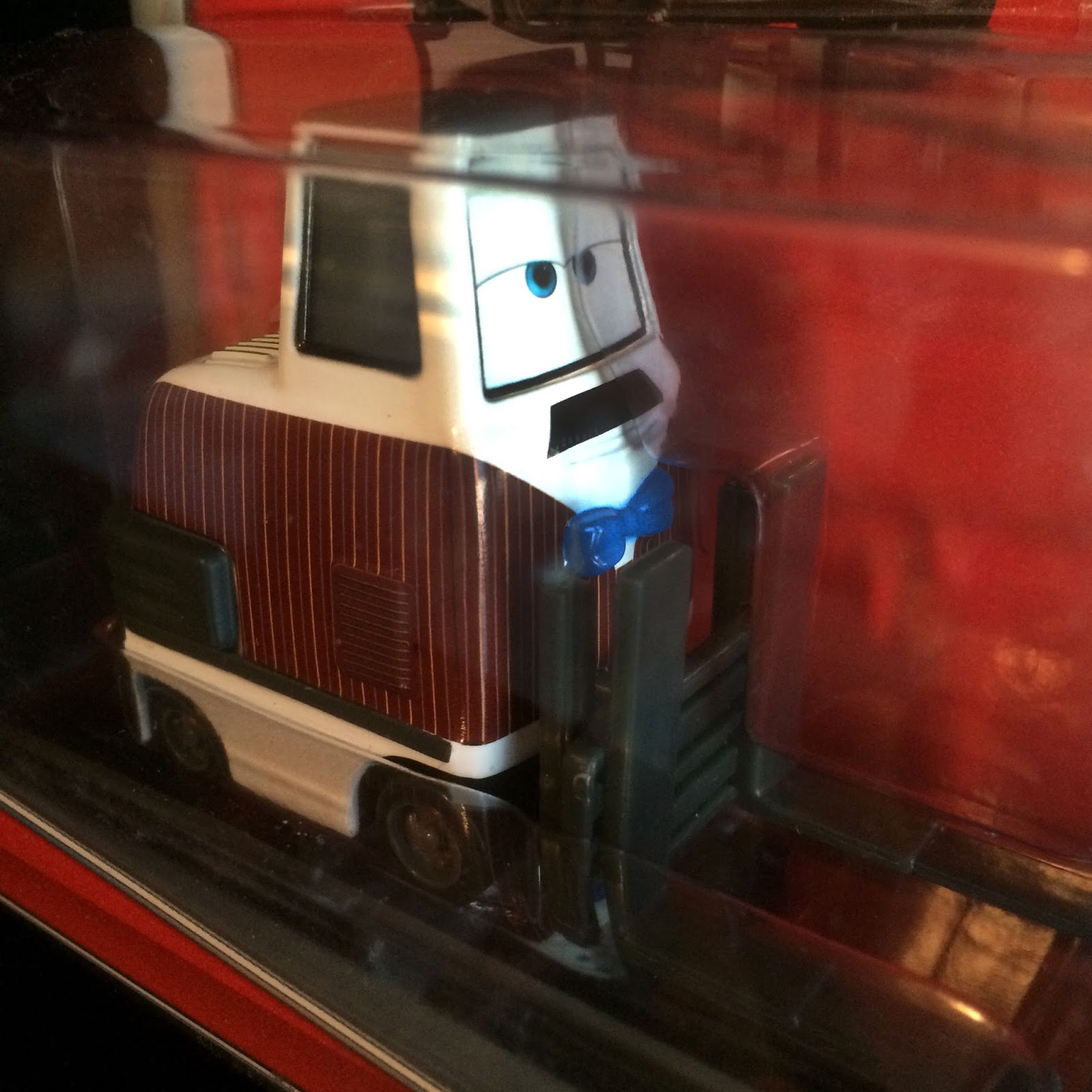 Dan the Pixar Fan: Cars 2: Brian Fuel