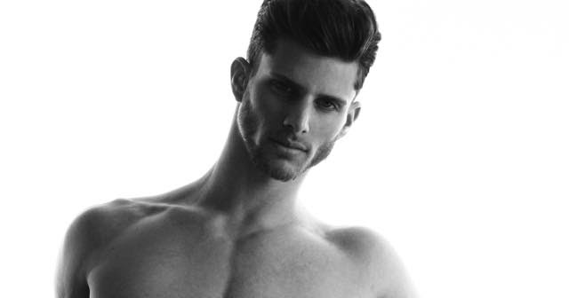 Hunksinswimsuits: Model Barrett Pall in bulging briefs.