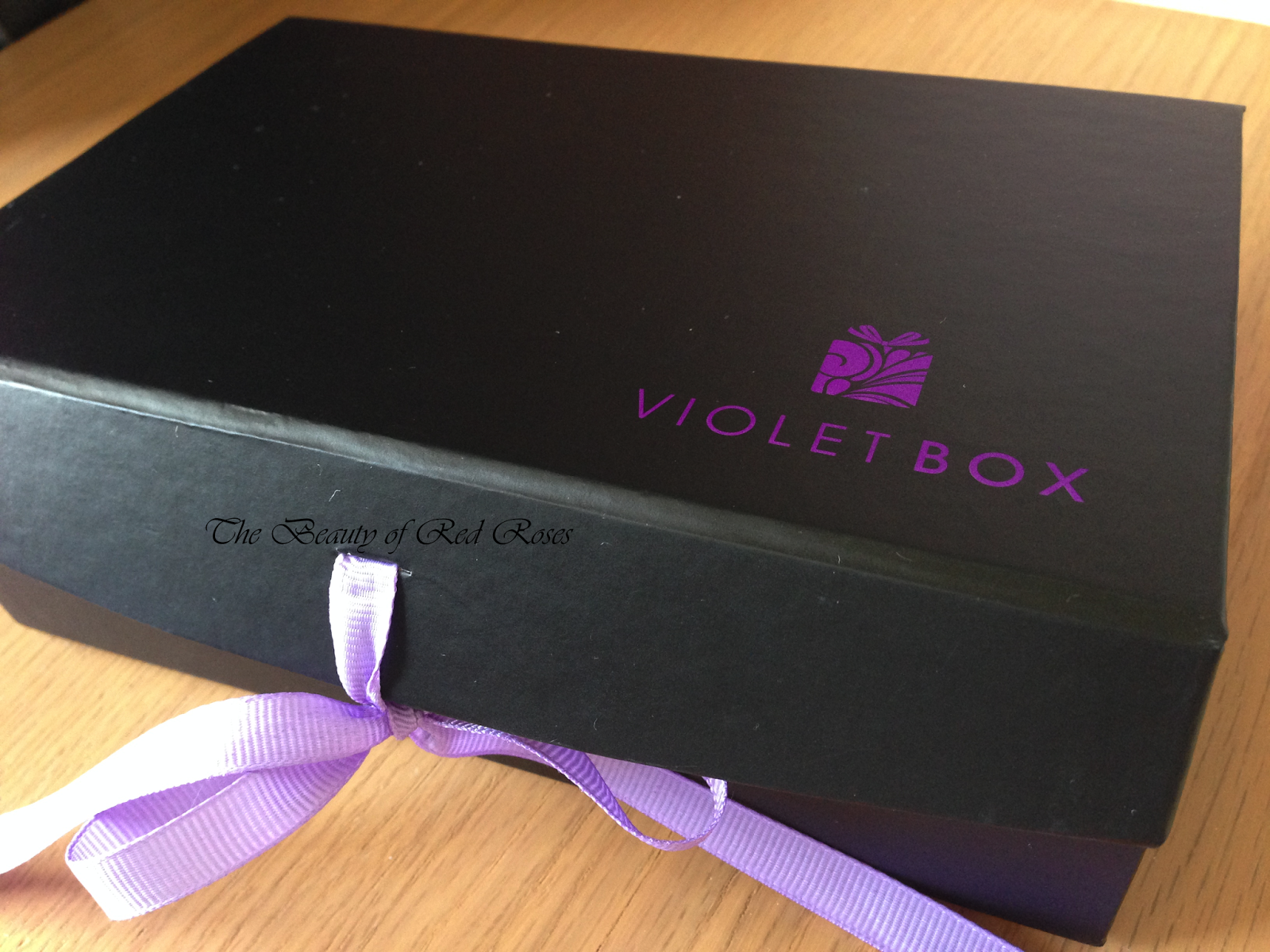The Beauty of Red Roses: Violet Box (October 2013)