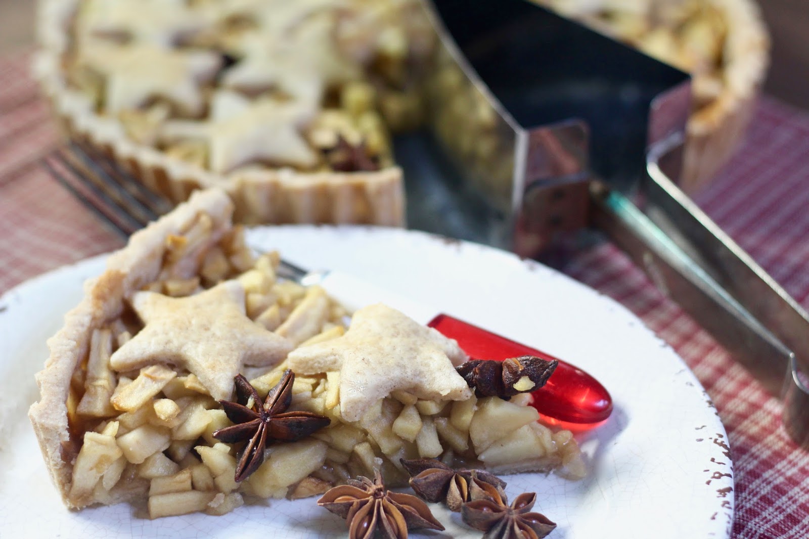 Star Anise Duck Fat Apple Pie – Diary of a Mad Hausfrau