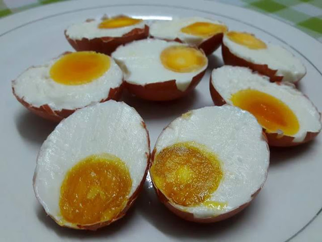 CARA MEMBUAT TELUR MASIN MENGGUNAKAN TELUR AYAM DAN GARAM KASAR ...
