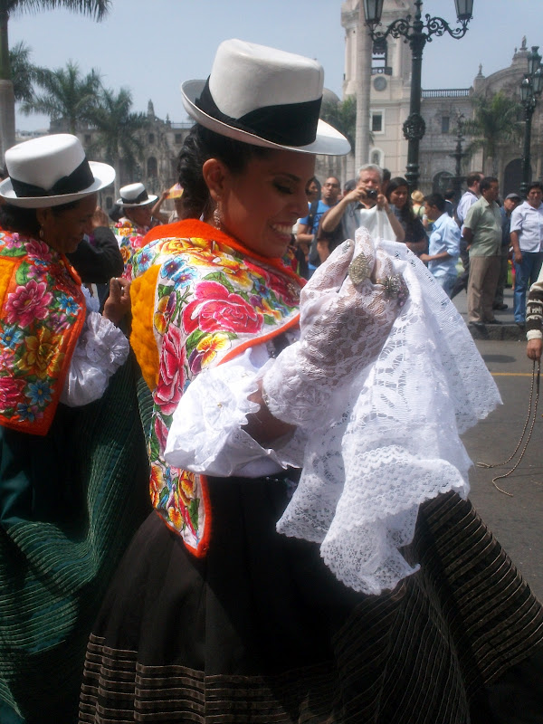JAJAYLLARSH LA VIDA !...: LA MAGIA DE LA TUNANTADA EN PALACIO DE ...