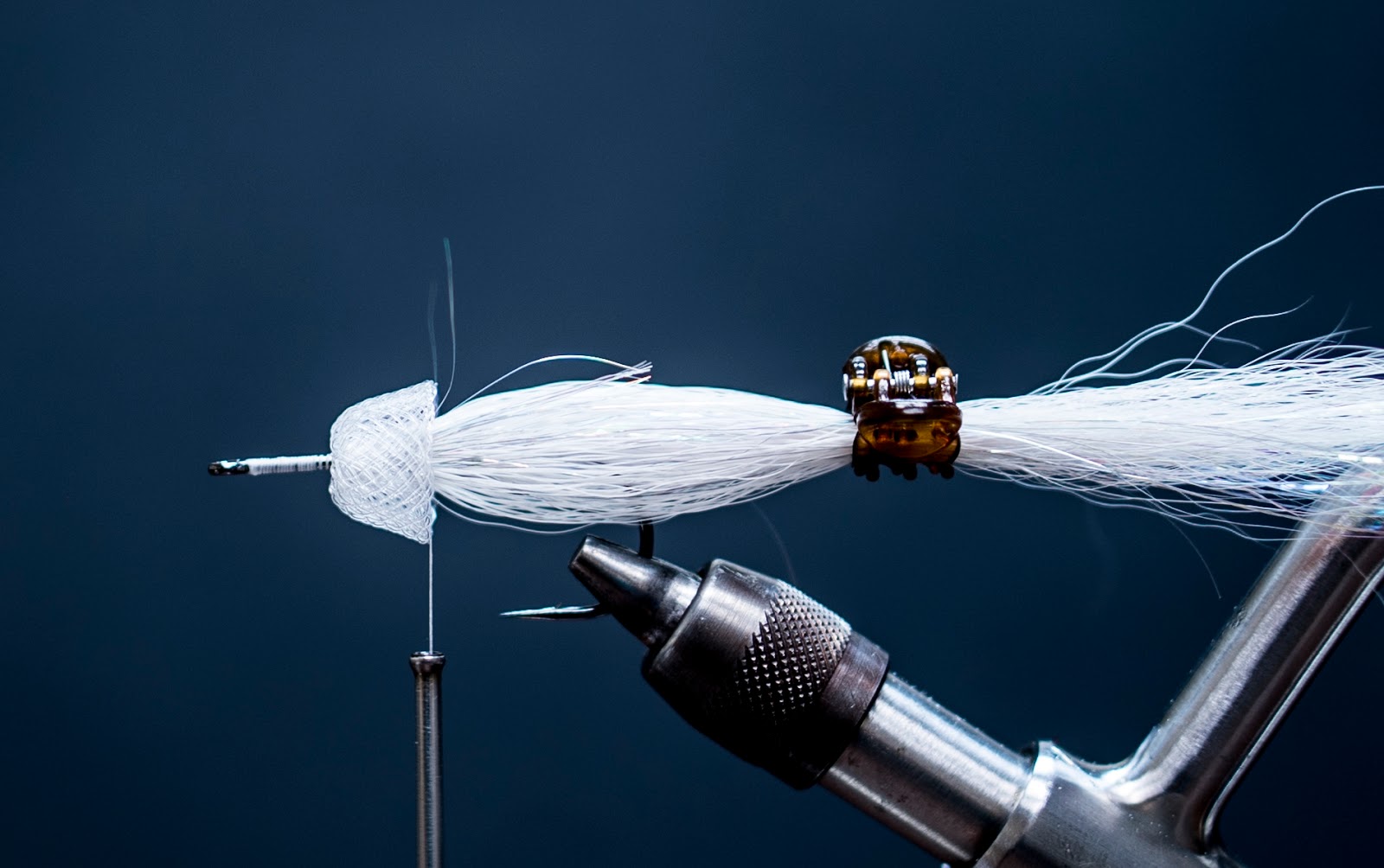 Mad River Outfitters: Fly Tying- The Hollow Fly- "Sexy Shad"