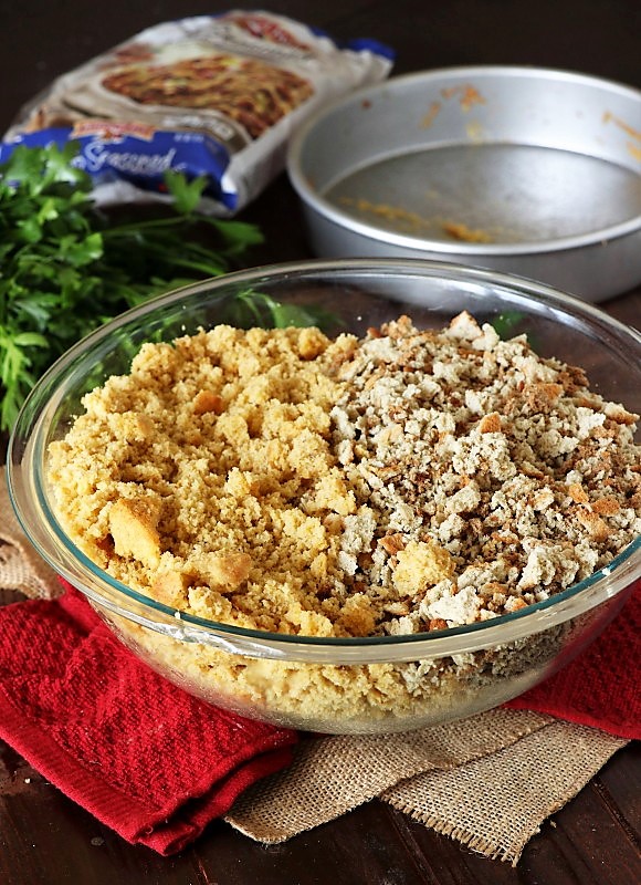 Traditional Southern Cornbread Dressing | The Kitchen is My Playground