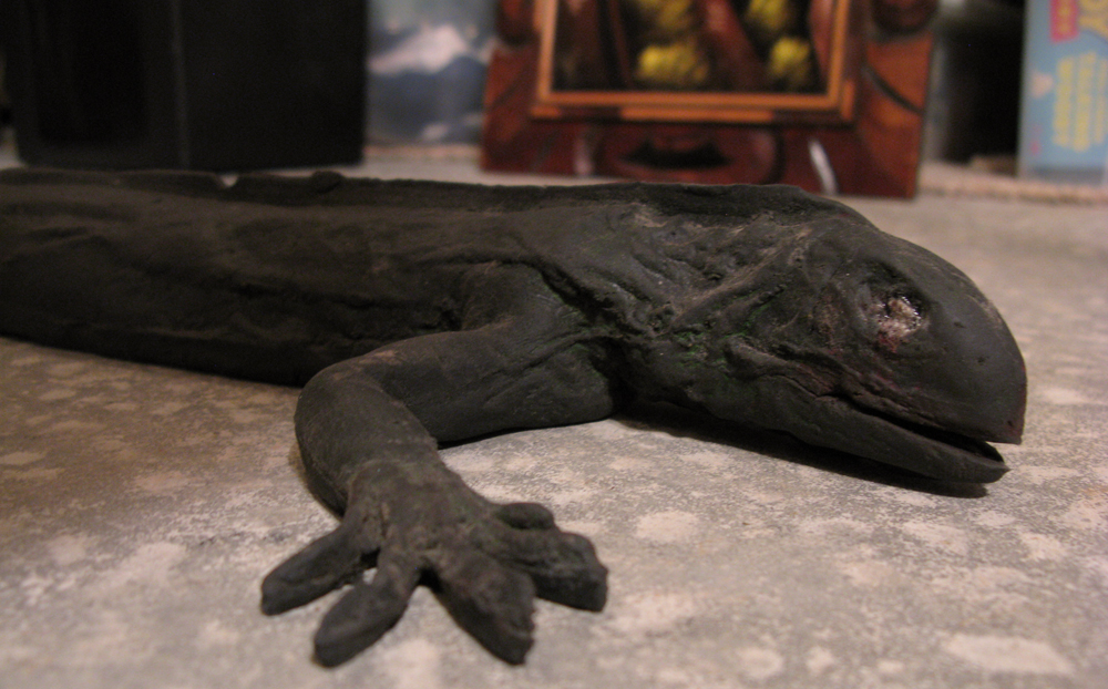 Neato Coolville: RUBBER LIZARD ATE MY ACTION FIGURES