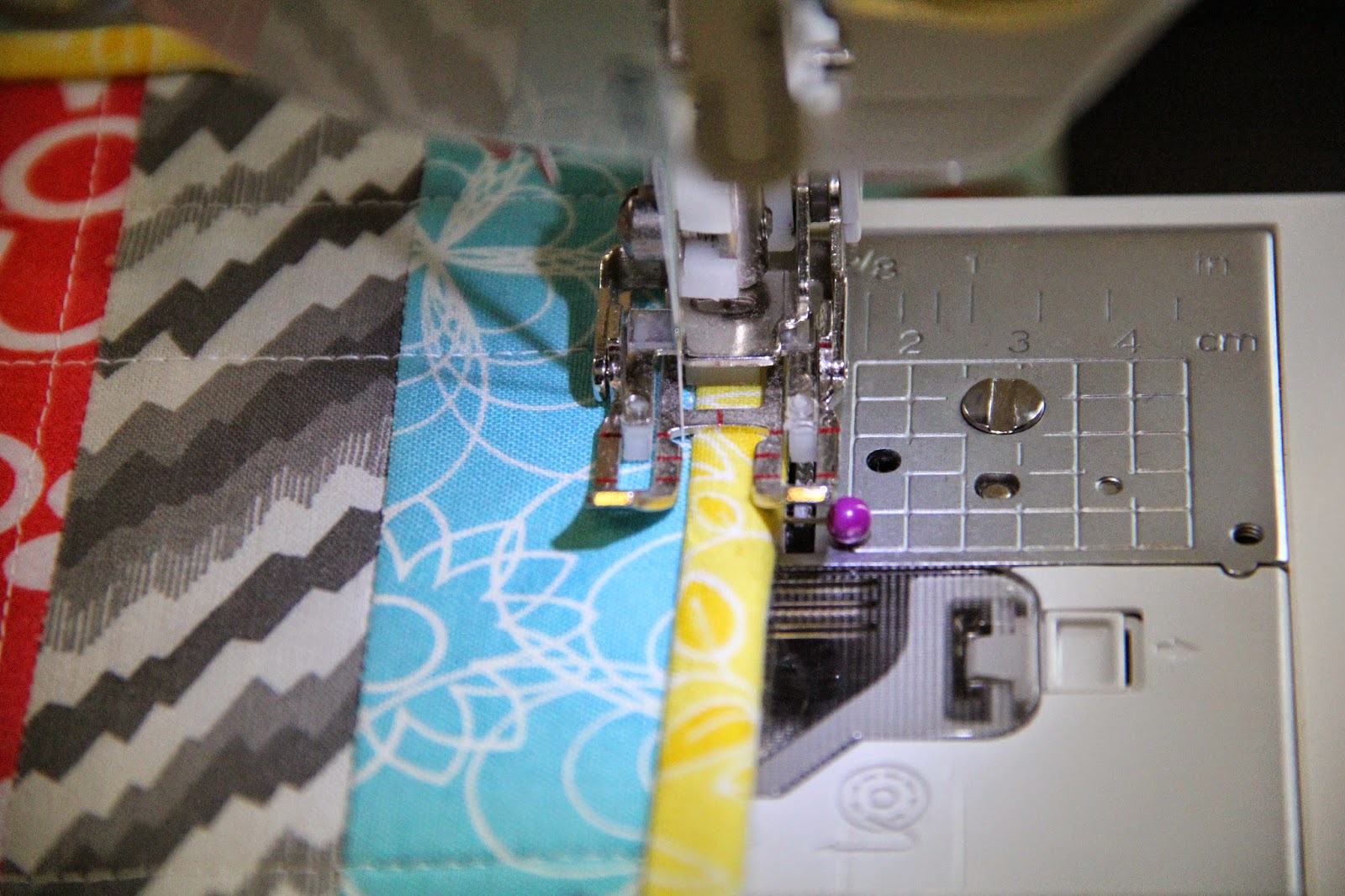 No Ordinary Sparrow: Mug Rug Tutorial