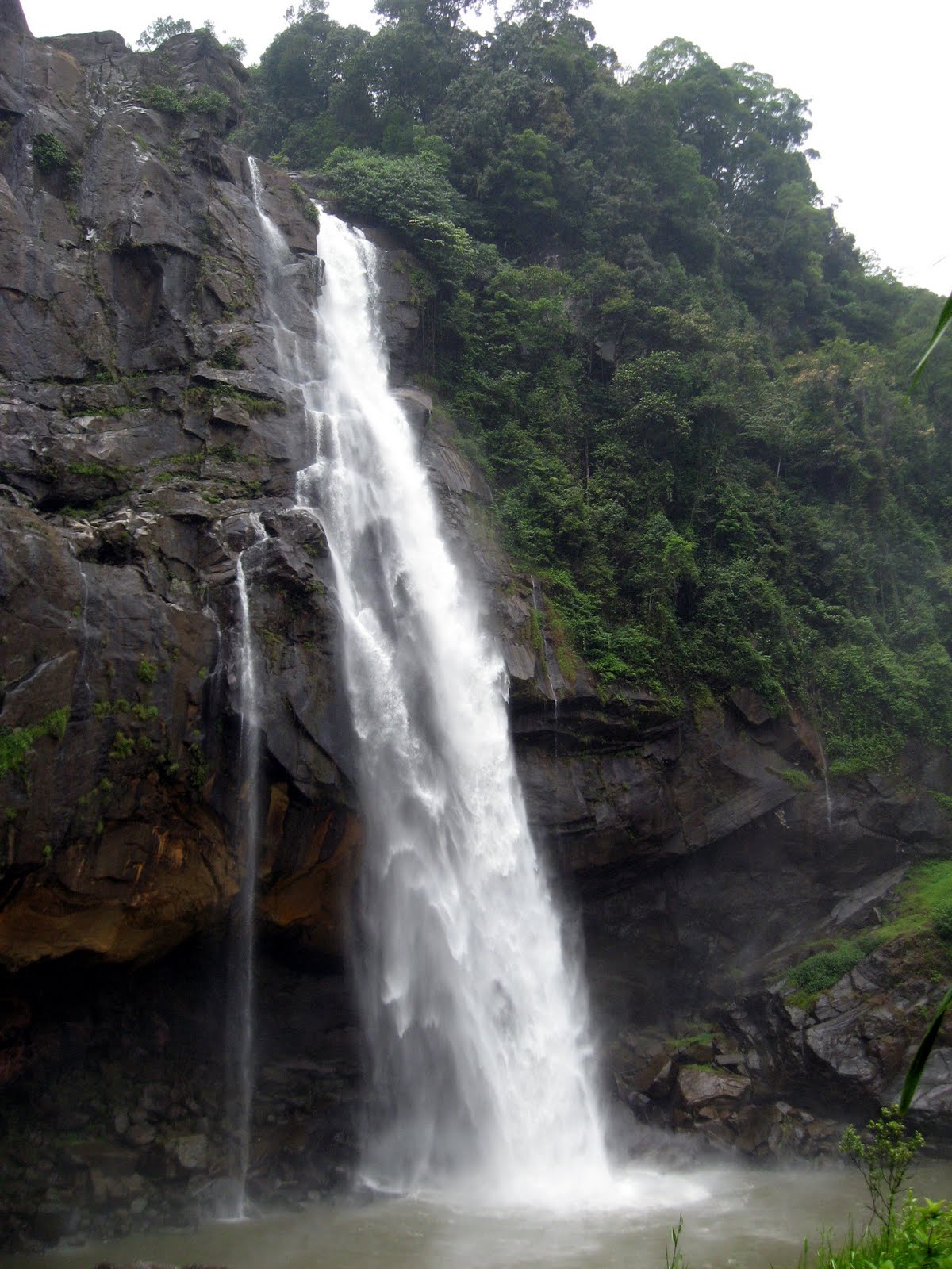 Aberdeen Water Falls