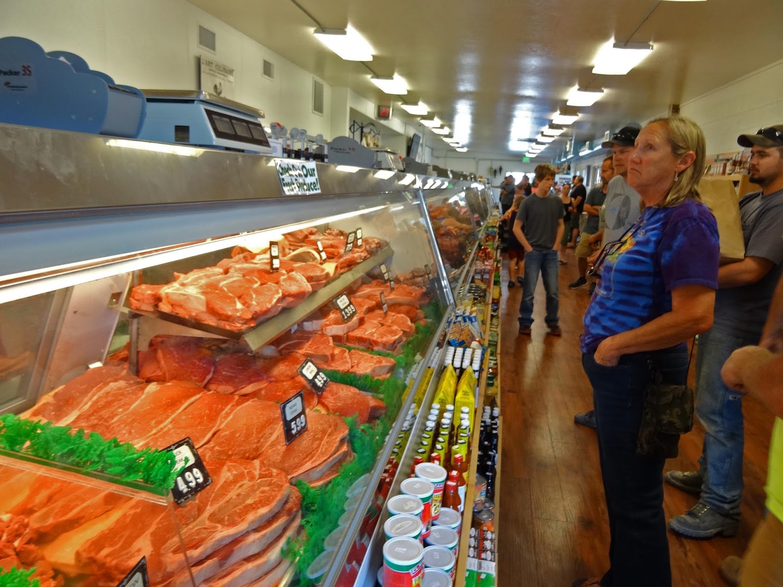 MAD MEAT GENIUS: R & R QUALITY MEATS & SEAFOOD