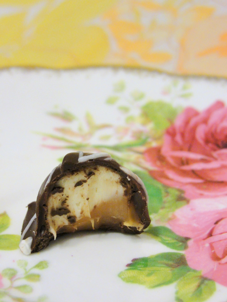 Little Lovables: Sweet Treats: Chocoley Chocolate And Candied Apples