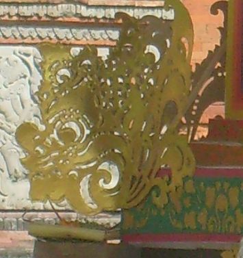 agungjayack@ gmail.com: Dominasi Ornamen Patra Punggel Pada Bangunan ...