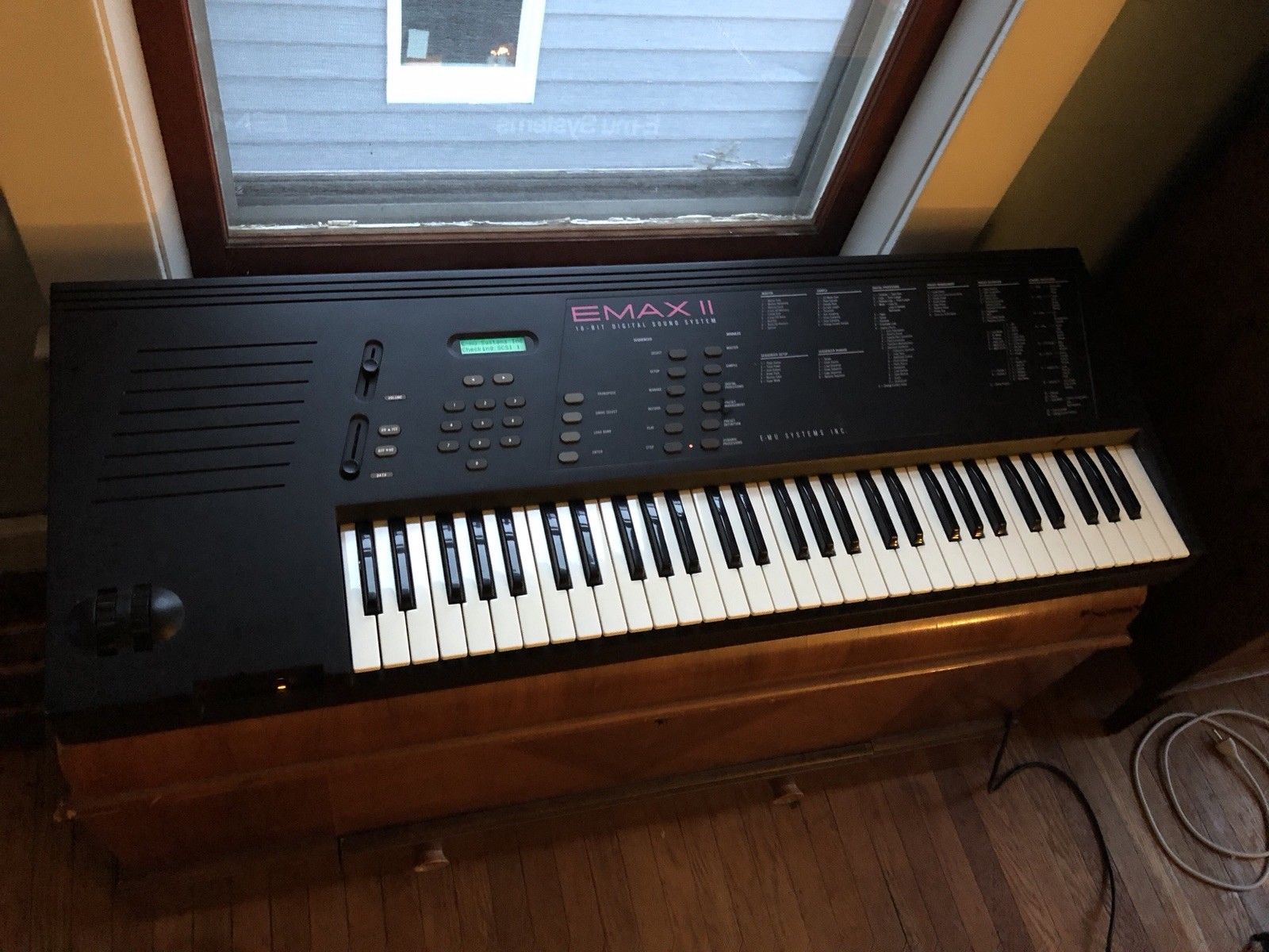 MATRIXSYNTH: Emu Systems Emax II Keyboard Sampler