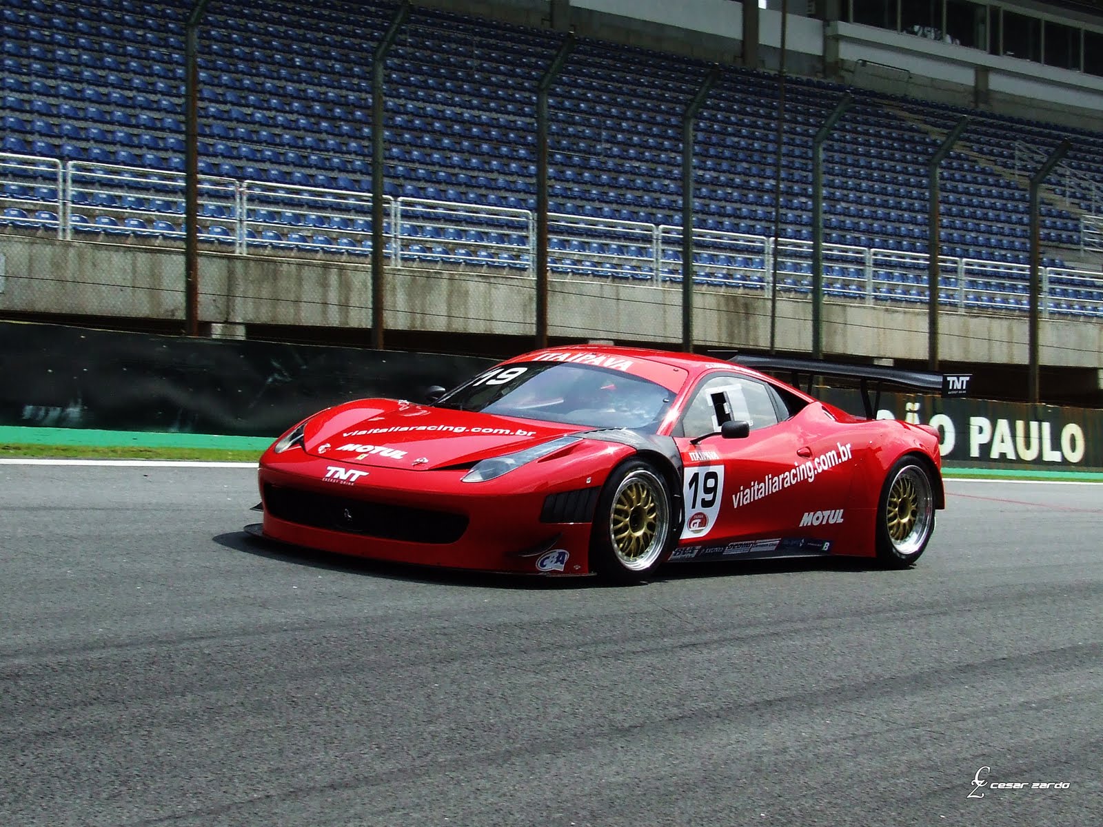 POSE FERRARI PHOTOS WALLPAPERS: Ferrari F458 Gt3