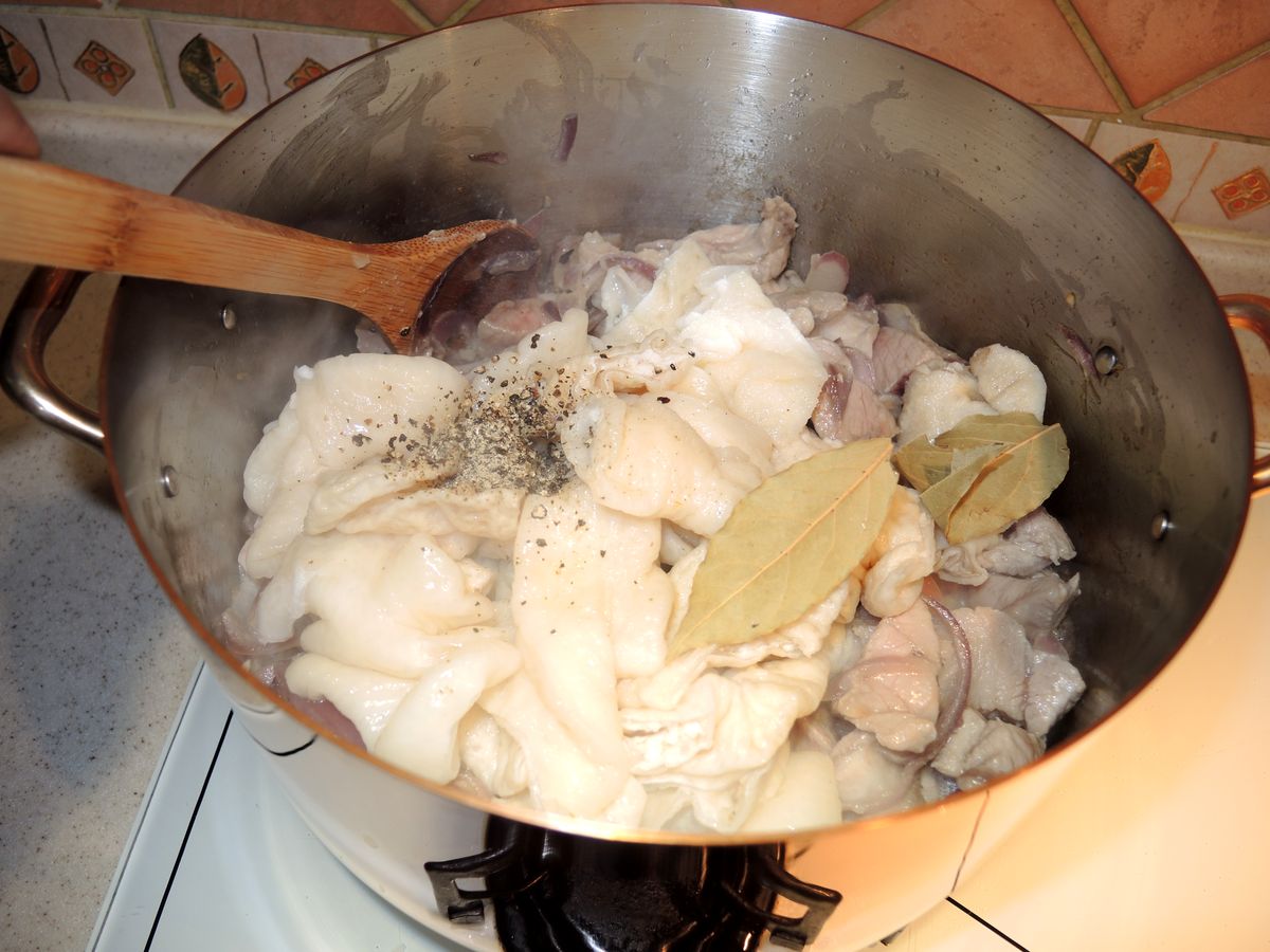 Do Cook's At Home: Dinuguan or Tidtad (Pork Blood Stew)