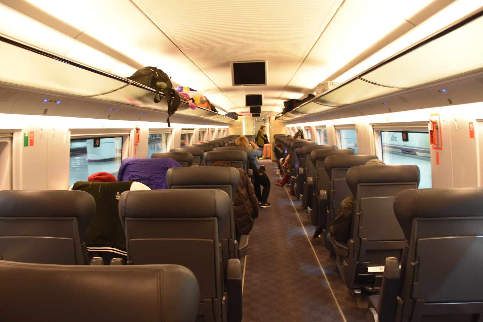 Trains and other things: Barcelona to Madrid by AVE S103