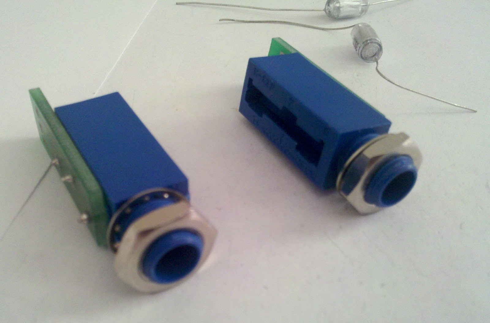 Steiner Synthasystem DIY: Panel-Mount Trimpots