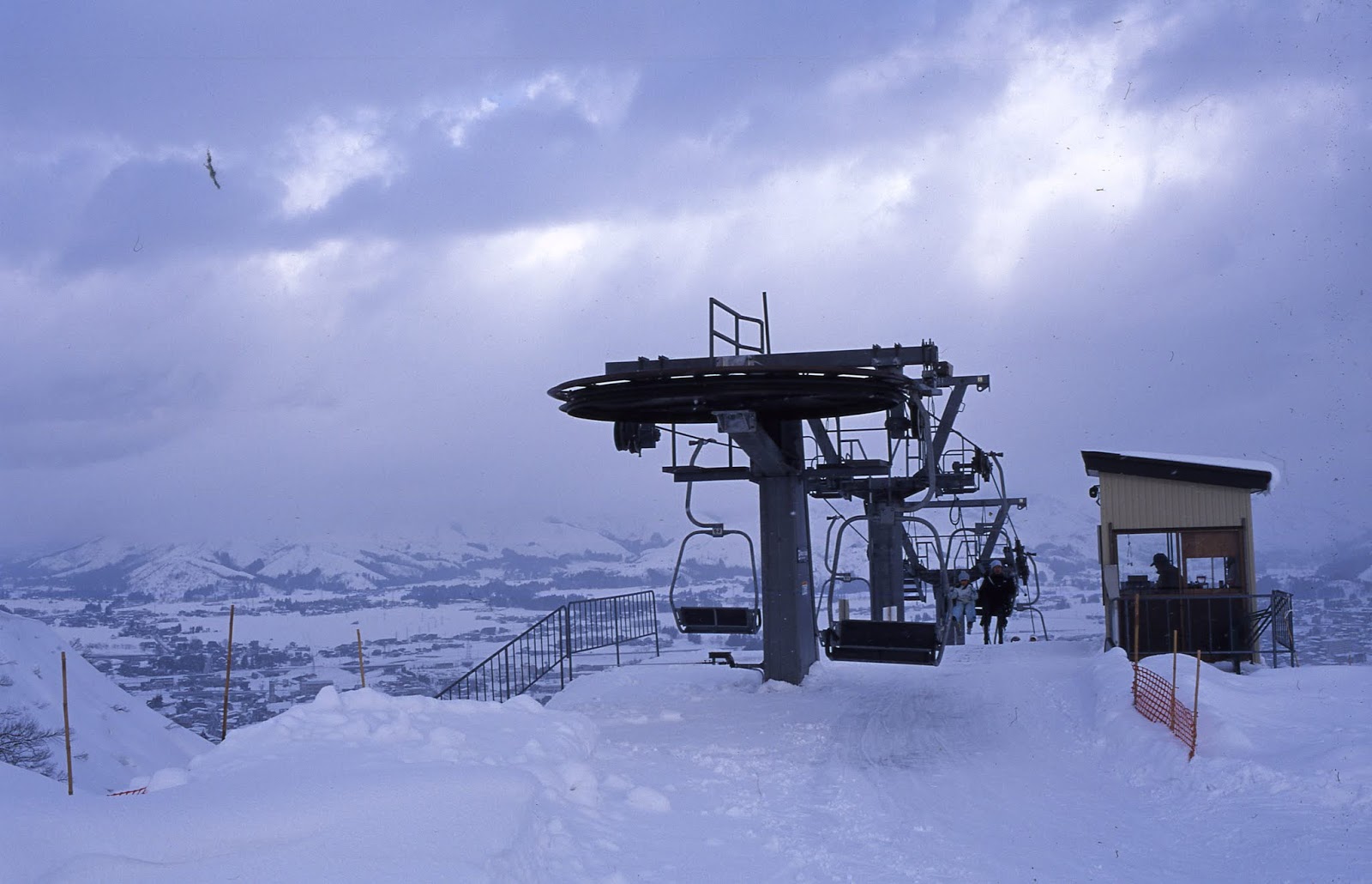 別冊 つなわたり／ロープウェイに乗ろう: 魚沼市 小出スキー場