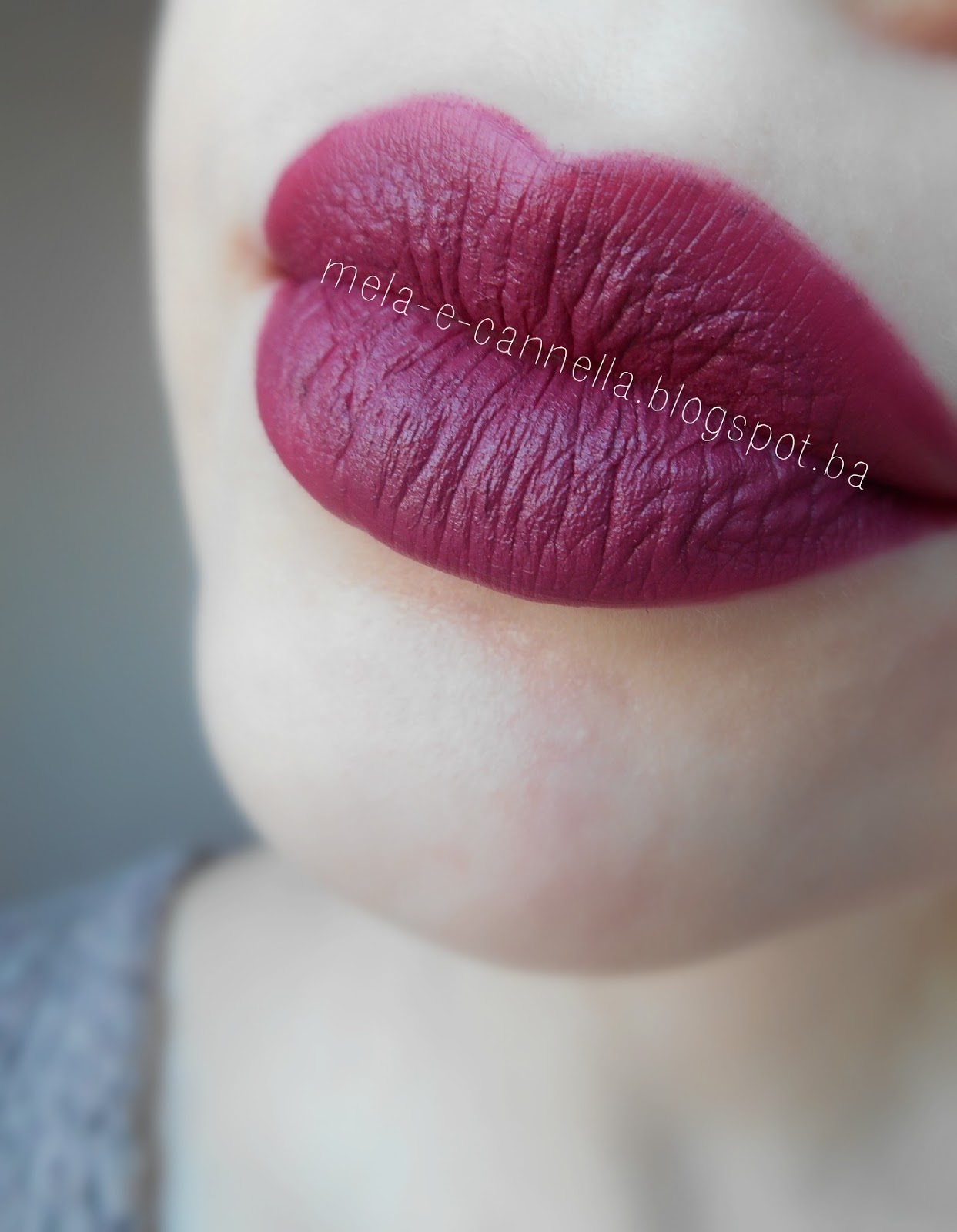 mela-e-cannella: Avon True Color Matte Lipstick - Berry Blast