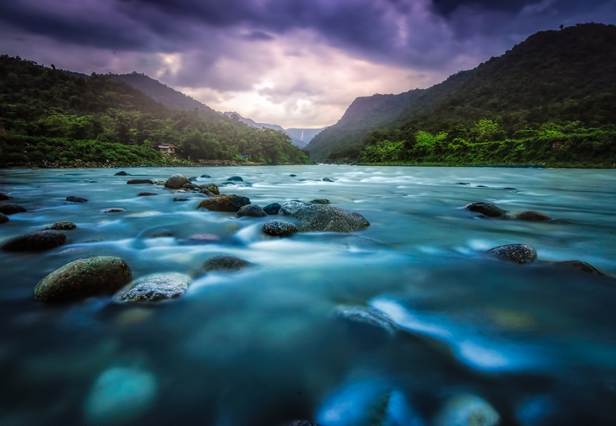 Bangladesh Unlocked: Bichanakandi With Panthumai Waterfall
