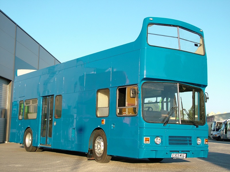 BusWorks Blog: Budapest Tour buses go blue