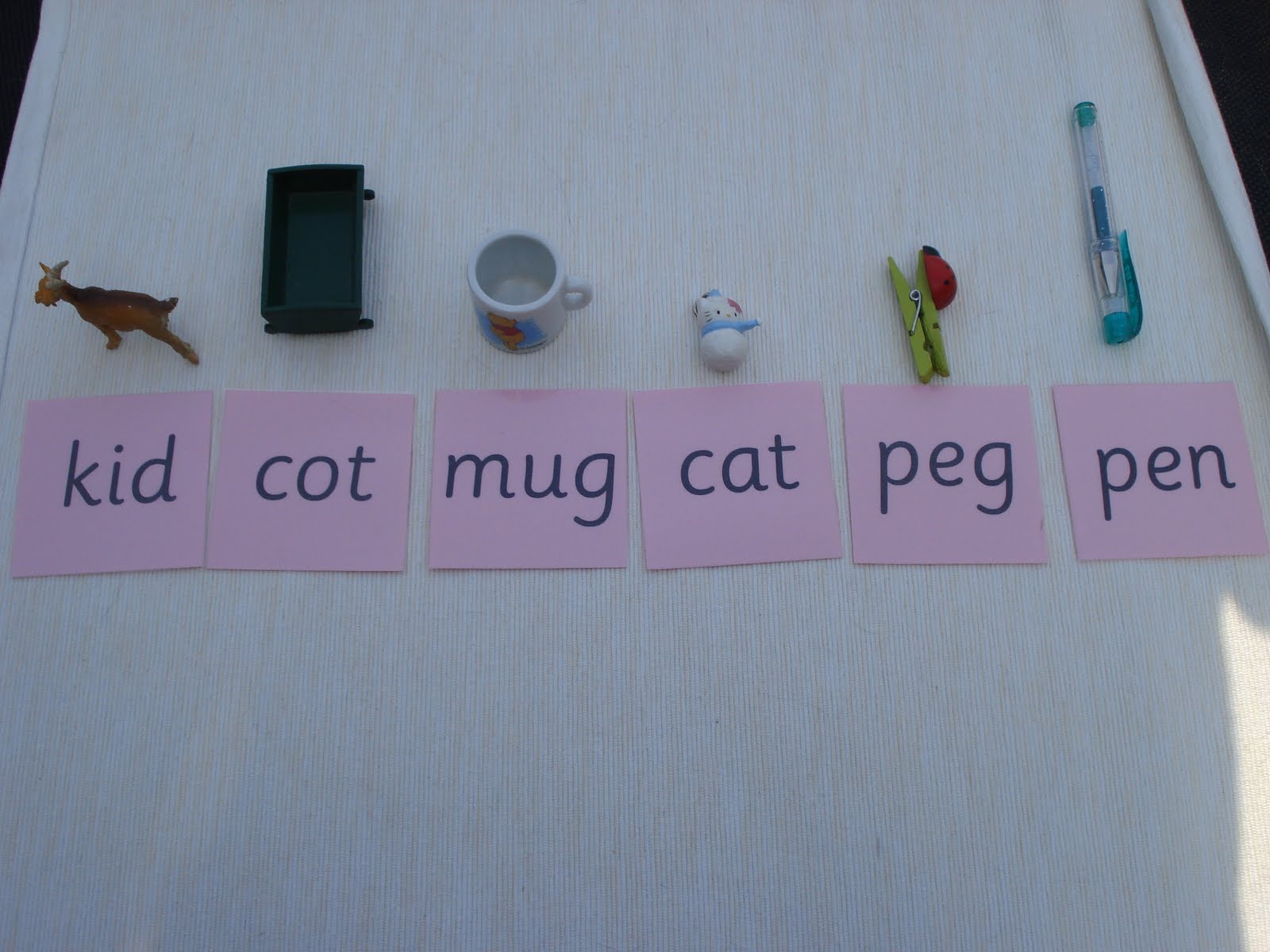 THE LEARNING ARK - Elementary Montessori : Montessori Pink Series ...