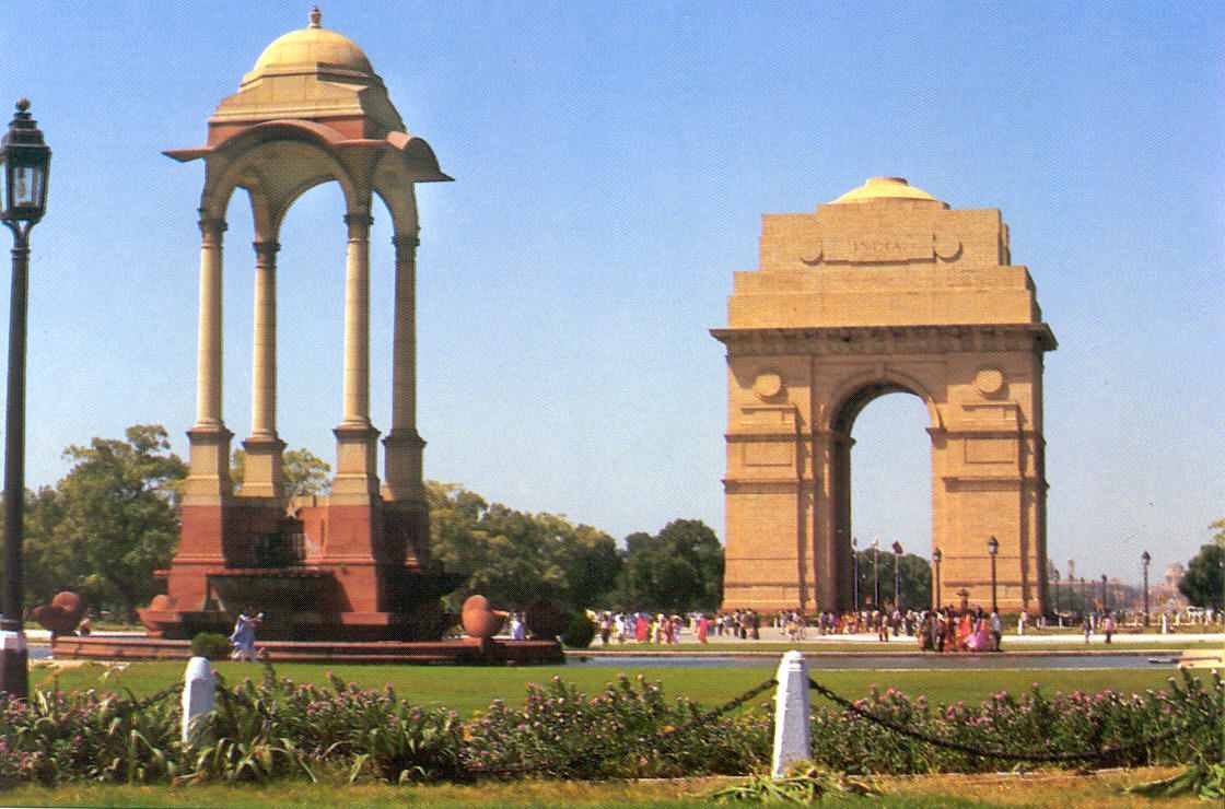 CUTE HOT PICS AND VIDEOS: DELHI TOURIST PLACES
