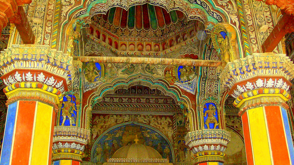 Tamilnadu Tourism: Thanjavur Maratha Palace – Durbar Hall & Sangita Mahal