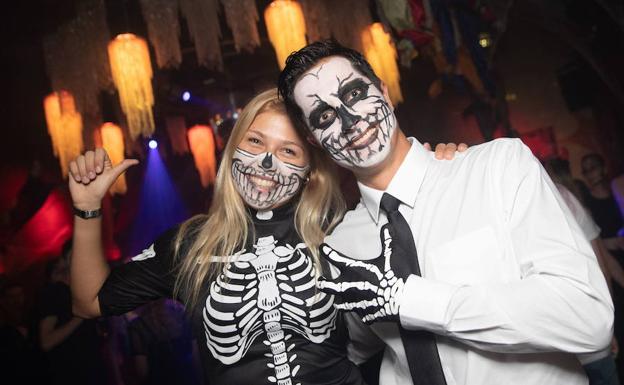 Biblioteca Pública de Gines: LA PSICOLOGÍA DETRÁS DE LOS DISFRACES DE ...