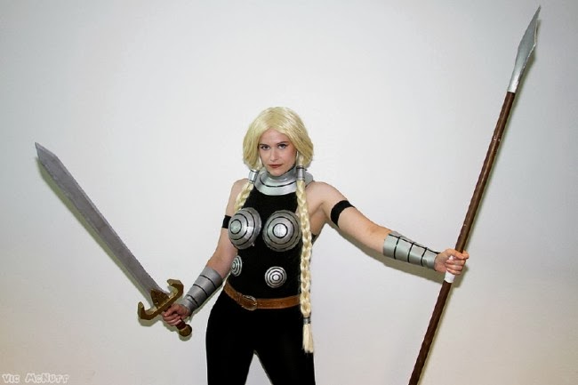 Chicas cosplay.: Valkyrie Cosplay.