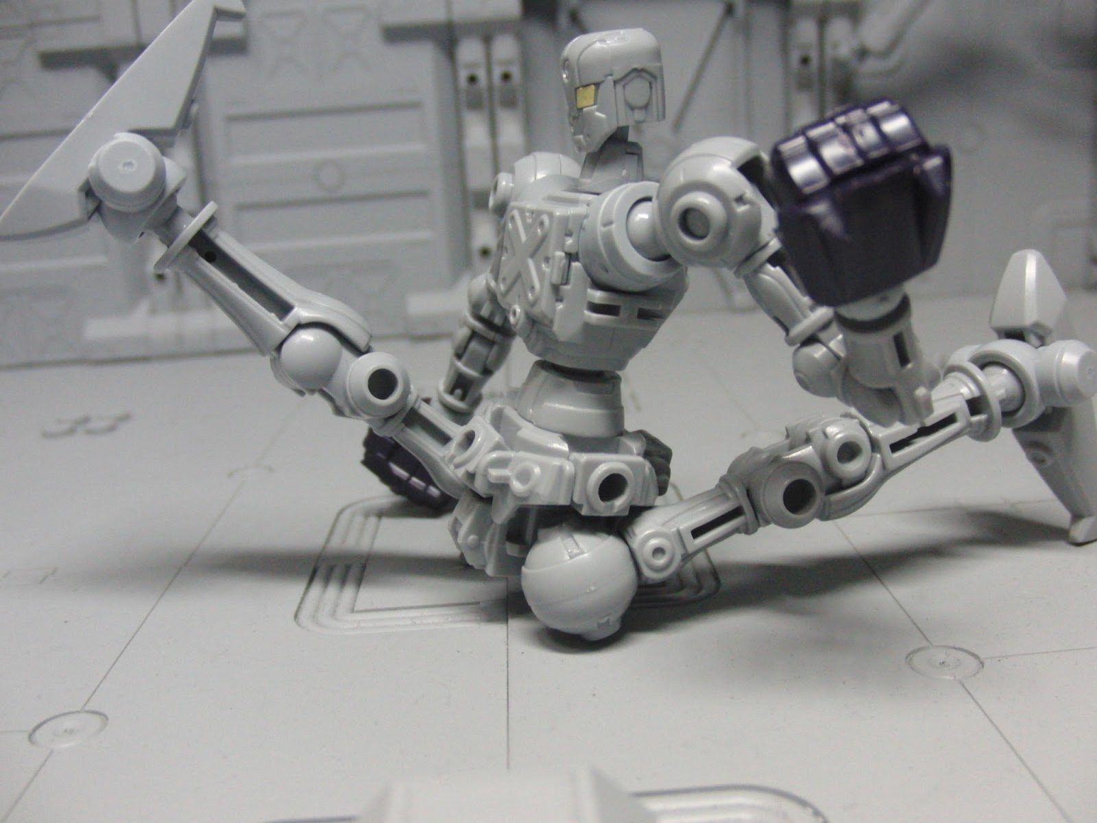 猫とTF。: ダンボール戦機 ハイパーファンクション 002 LBX ジ・エンペラー。