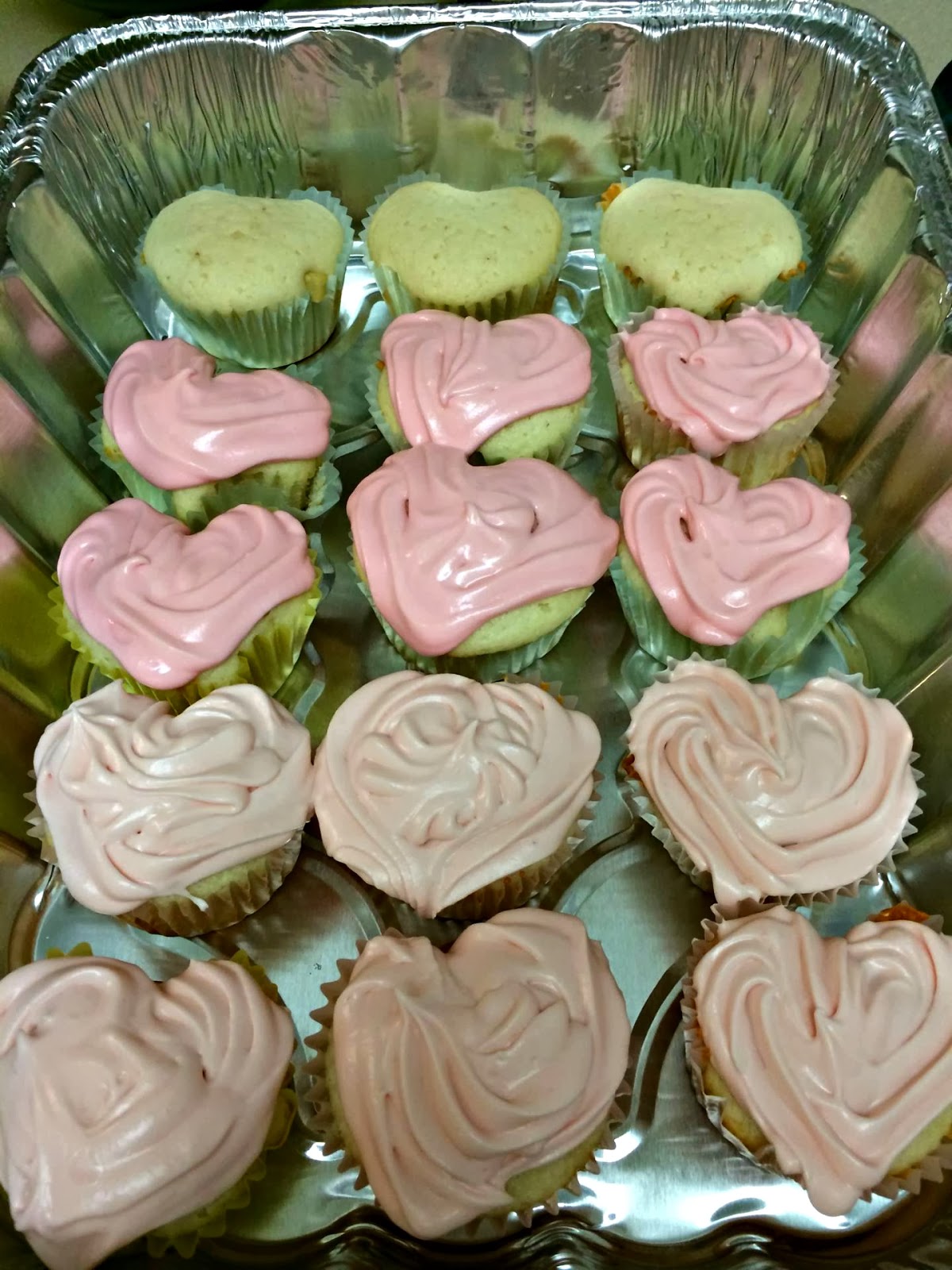 So There.: Heart Shaped Ombre Frosted Pink Cupcakes