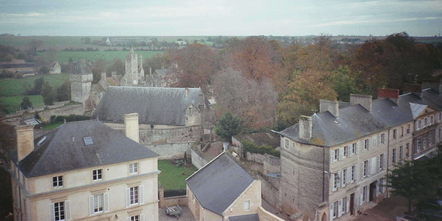 Photos prises du clocher de l'église de Creully